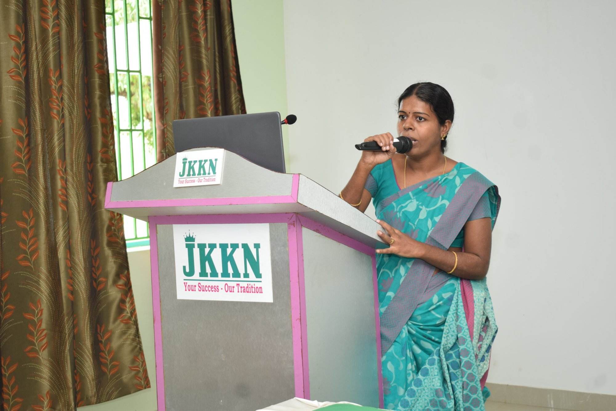 Seminar gallery | JKKN COLLEGE OF PHARMACY